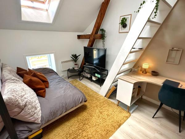 Chic Top Floor Loft - Perfect Location - Oslo