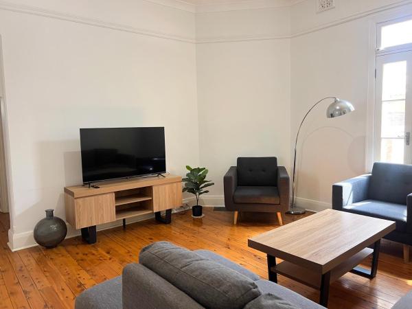 Illyari In Central Wagga - Wagga Wagga