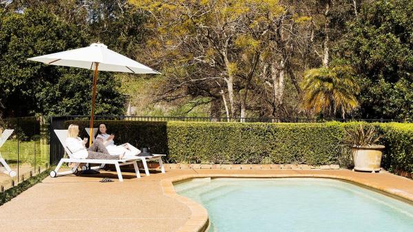 The Entertainers Estate With Pool And Tiny Home - Lemon Tree Passage