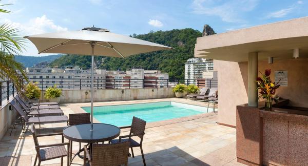 Suíte De Hotel Até 04 Pessoas Com Café Da Manha - Ipanema