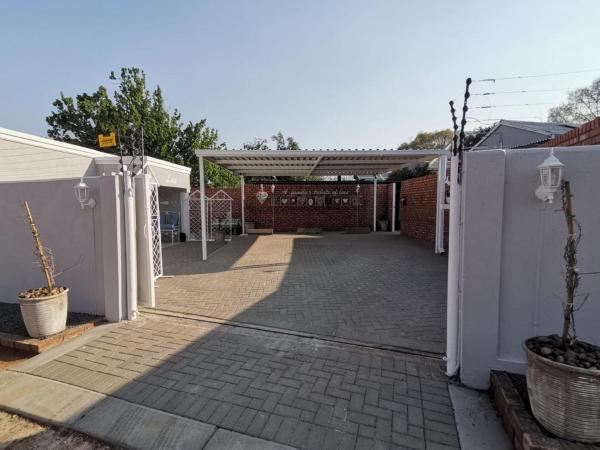 J's Haven Self-catering - Kimberley