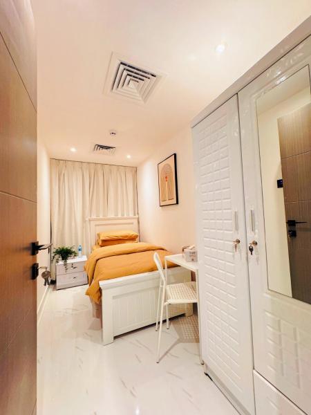 Vogue Inn Abu Dhabi - 