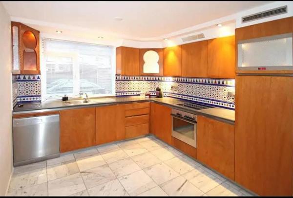 Villa With Garden Near Amsterdam - Huizen