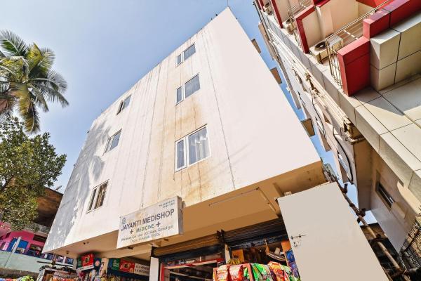 Hotel O Poddar Inn - Guwahati