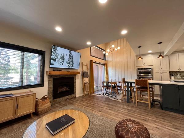 1 Bedroom With Loft, Cozy Mtn Condo With Pool And Jacuzzis - June Lake, CA
