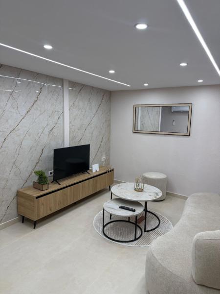 Entire Villa With 2 Apartments, 3 Min To Center - Tirana