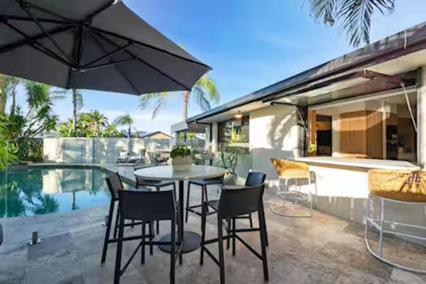 Sorrento Oasis - 5br, Gym, Pool - 黃金海岸