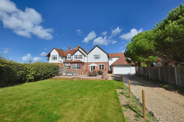 Sealink, St Nicholas Place - Sheringham
