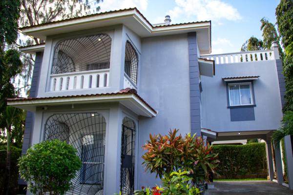 Subree Luxury Villas- Nyali - Kenya