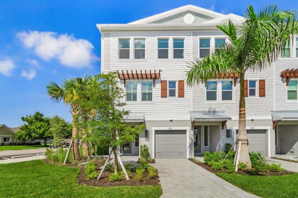 Coastal Fun At Charming Retreat - Sea Haven - Punta Gorda, FL