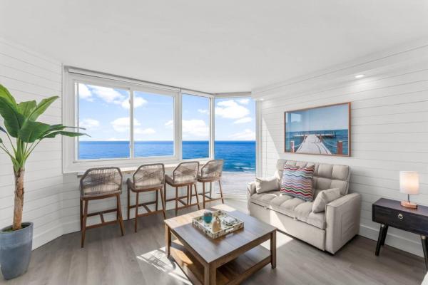 Renovated Beach Front Ocean View Condo Tog 723 - Florida Panhandle, FL