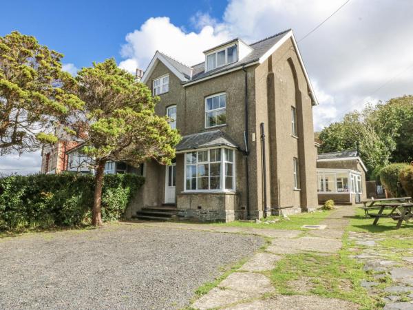 Tawelfan - North Wales