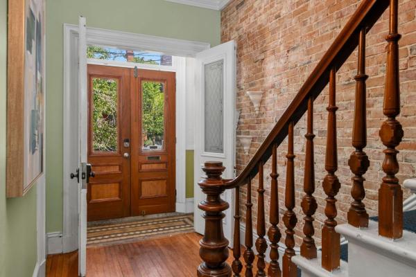 Stylish Downtown Condo In A Historic Landmark Home - Portland, ME