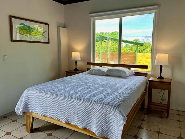 Casa Blanca Manuel Antonio B3, Central, Pool, Gated - Playa Blanca, Costa Rica