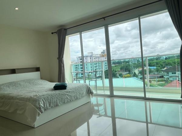 Bangsaray Beach Condo B619 บางเสร่ บีช - Rayong