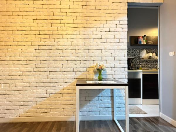 Secret Homey Free Pick Up Airport Or Airport Link ห้องลับโฮมมี่ฟรีรับสนามบิน หรือ แอร์พอทลิ้งค์ - Aéroport Suvarnabhumi de Bangkok (BKK)