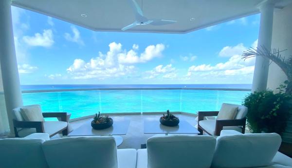The Watercolours - Villa A - Cayman Islands