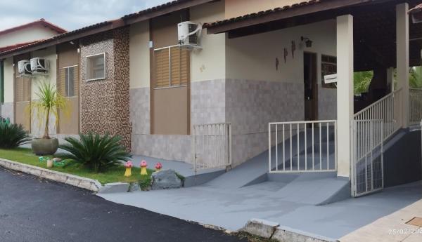 Casa Temporada Com 3 Quartos Condomínioa Village Muito áRea Verde, Piscinas, Sauna - Goiás (estado)
