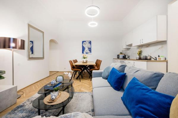 Chic 3br Gem In The Heart Of Budapest- Walk To Krudy St - Boedapest