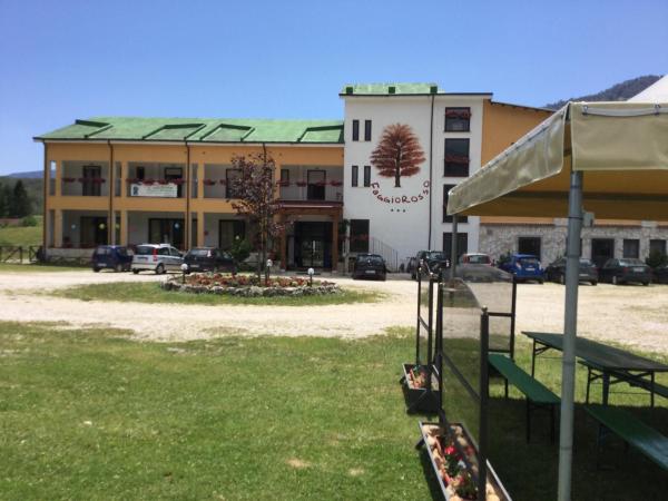 Hotel Faggio Rosso - Pescasseroli