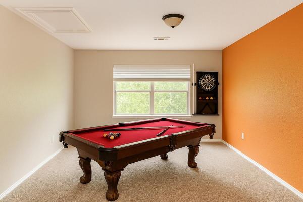 Crew Stay Sleeps 16 Work, Cook, Play And Relax - Frisco, TX