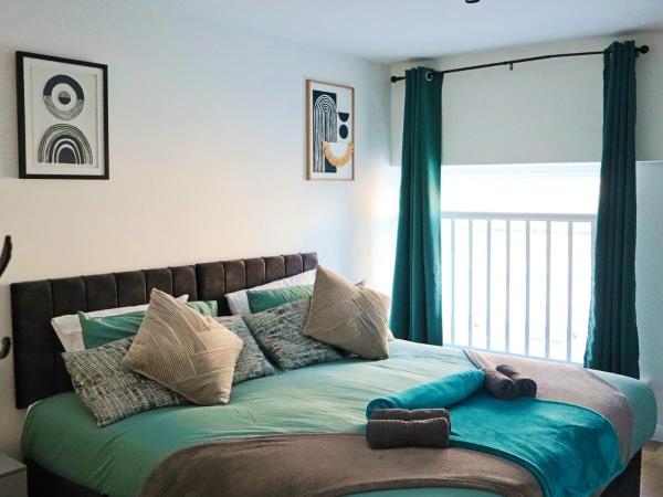 Luxury 2 Bedroom Apartment In Old Town Swindon - Oxfordshire