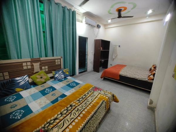 Shyama Guest House - Vrindavan