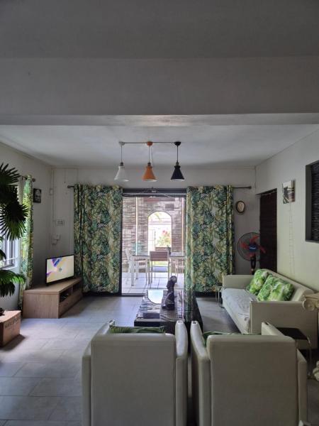 Cozy Biches - Port Louis (Mauritius)