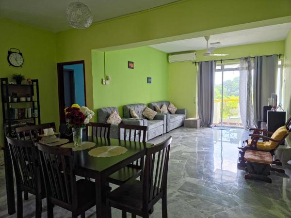 The Sunset Terrace, Ocean View Resort-teluk Kemang, Sunset View, Walk To Beach - Port Dickson