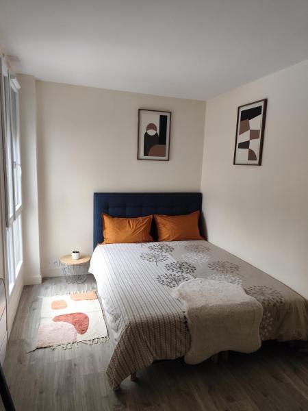 Chambre Cosy Et Confort En Centre Ville - Évry