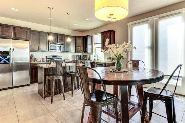 South Salt Lake Home With Hot Tub 7 Mi To Downtown - Salt Lake City, UT