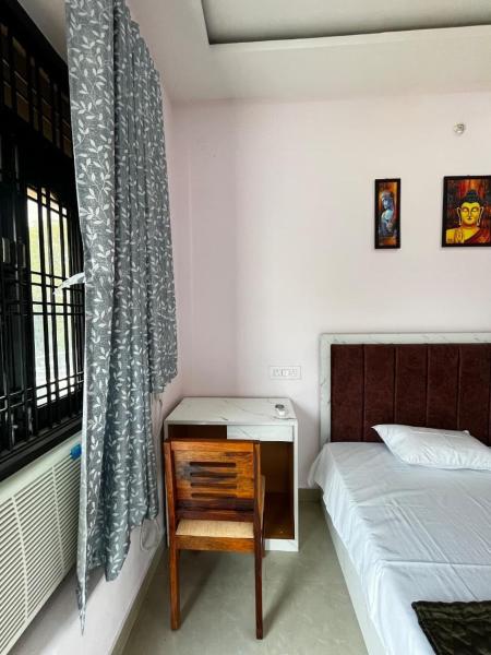 Kaamna Homestay - Cozy 2bhk - Varanasi