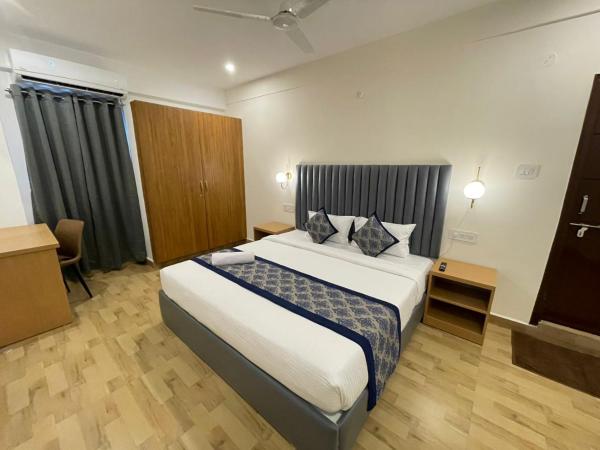 Novara Hotel Madhapur - 海得拉巴