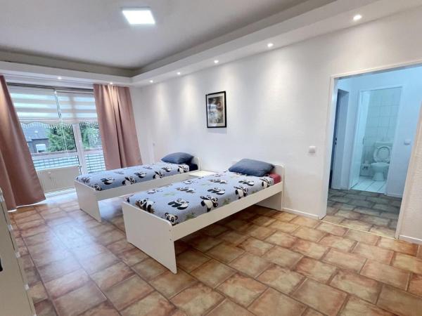 Monteurwohnung Mit Balkon In Duisburg - Ratingen