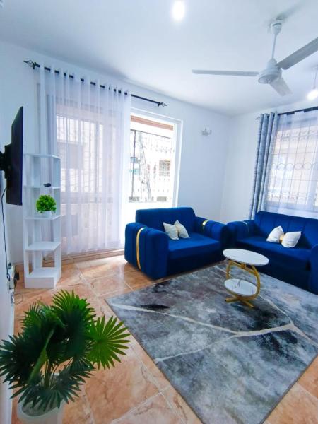 Two Bedroom With 3 Beds-bamburi,mombasa - Mombasa