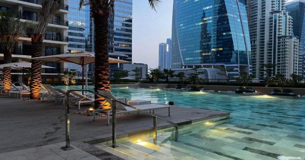 Stylish 1-bedroom Retreat - Near Downtown & Dubai Mall - Dubái