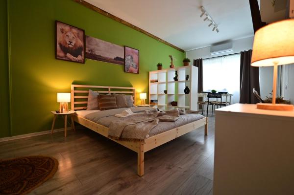 Flh - Lion's Nest - Sibiu