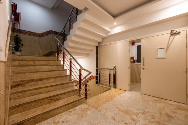 Hotel Surya Park - New Delhi