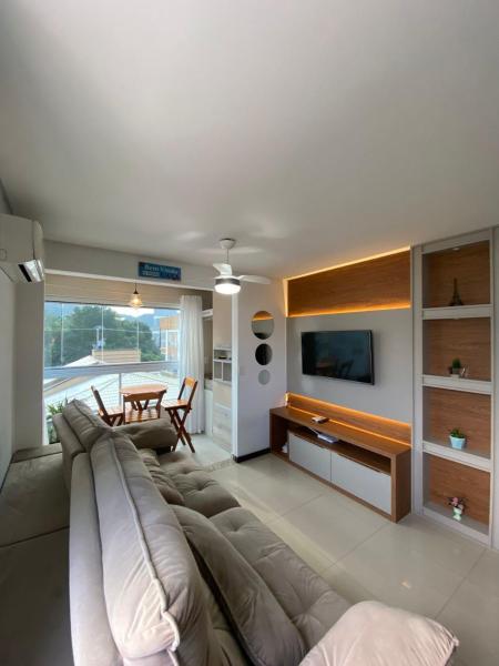 Cód 136 - Apartamento Encantador - Governador Celso Ramos