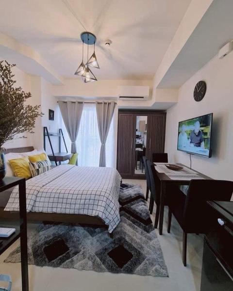 Cozy Earth-tone Studio At Inspiria Near Abreeza Mall With City View Balcony - Davao City