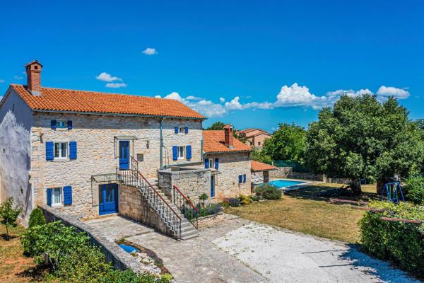 Kutić In ŠTokovci (Haus Für 10-15 Personen) - Bale