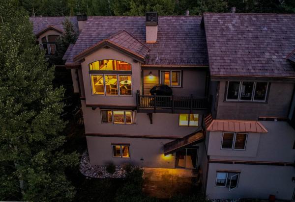 Spacious 4br 4ba Mountain Retreat With Beaver Creek Shuttle - Avon, CO