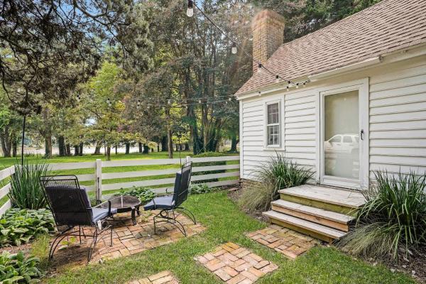 Sweet 1bdr Farm Cottage With Fire Pit And Creek View - Chesapeake Bay