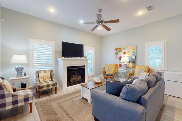 The Lemon Drop - Main House - Rosemary Beach, FL