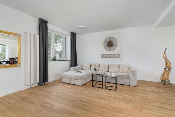 A Unique House With A Terrace And Garden In Cracow For 8 People By Noclegi Renters - Krakow