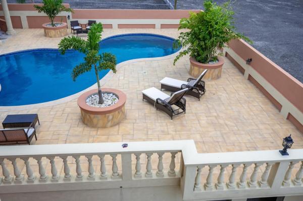 Tuscany Sunville - Montego Bay