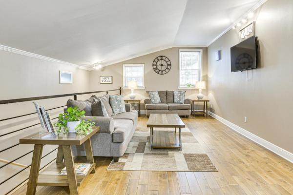 Walk To Canal St Trolley! Mid-city Nola Retreat - Metairie, LA