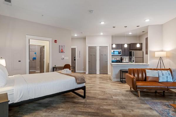Cozysuites - Penrose Mass Ave With Pool & Parking #7 - Indianapolis Motor Speedway