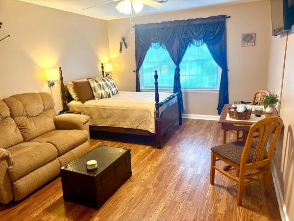 Comforts Of Home 2 Bedroom 1 Bath No Kitchen - Jacksonville, NC
