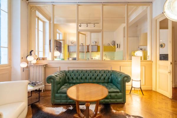 Pension Edelweiss Marseille - Le Rove